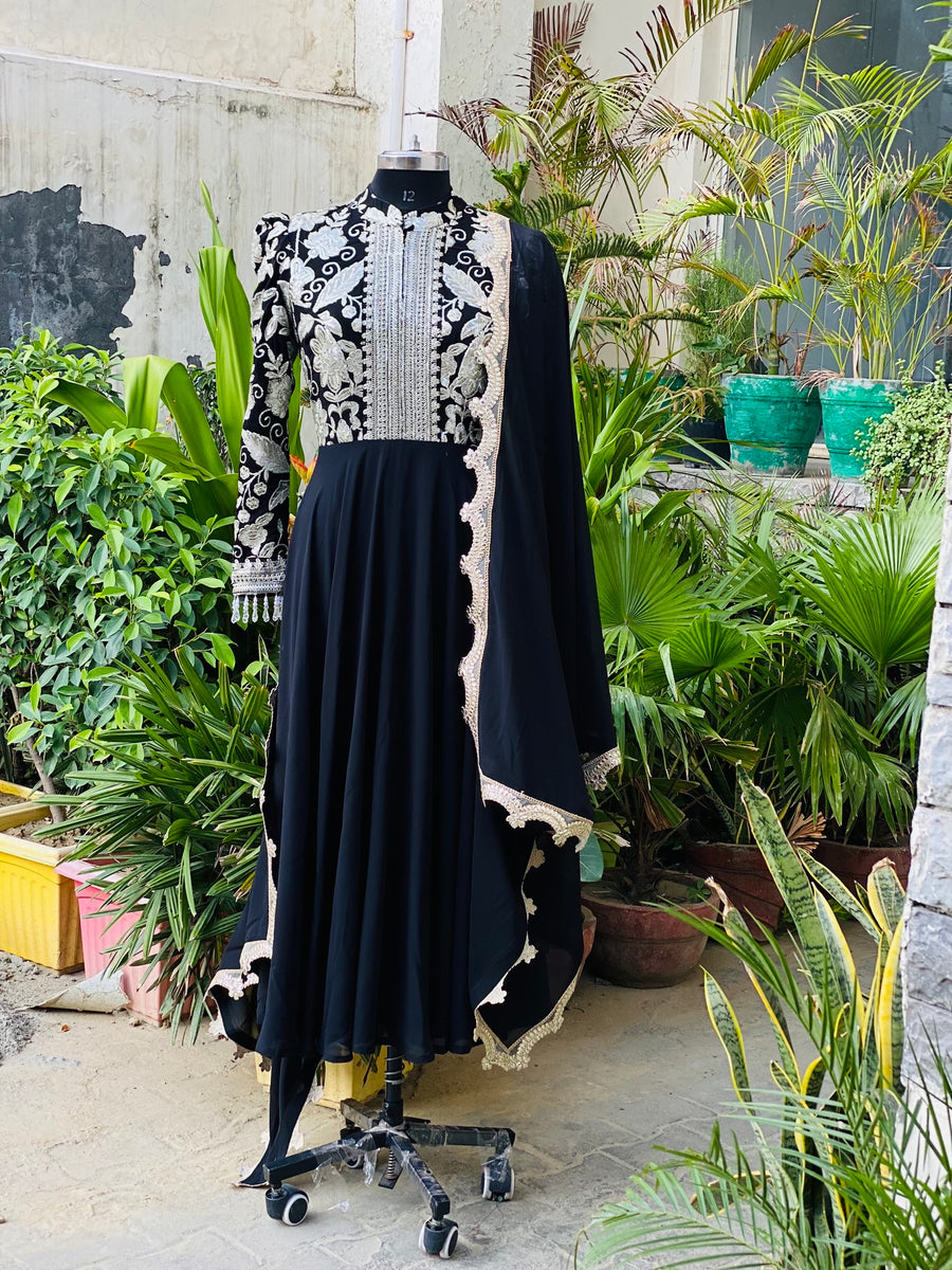 Black Embroidered Anarkali – Lakhina Couture